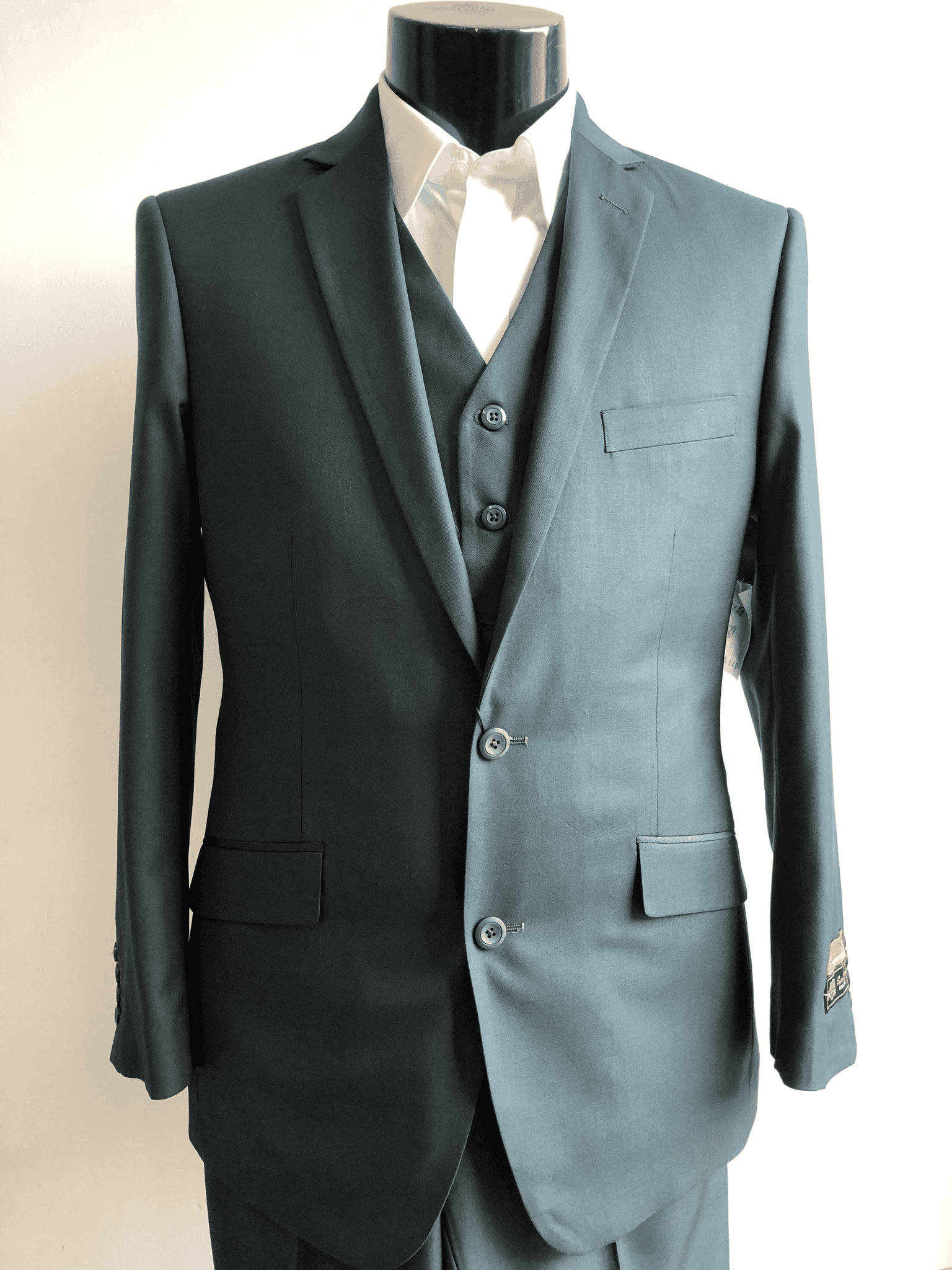 Budget Suits - Affordable Mens Suits | Alberto Nardoni